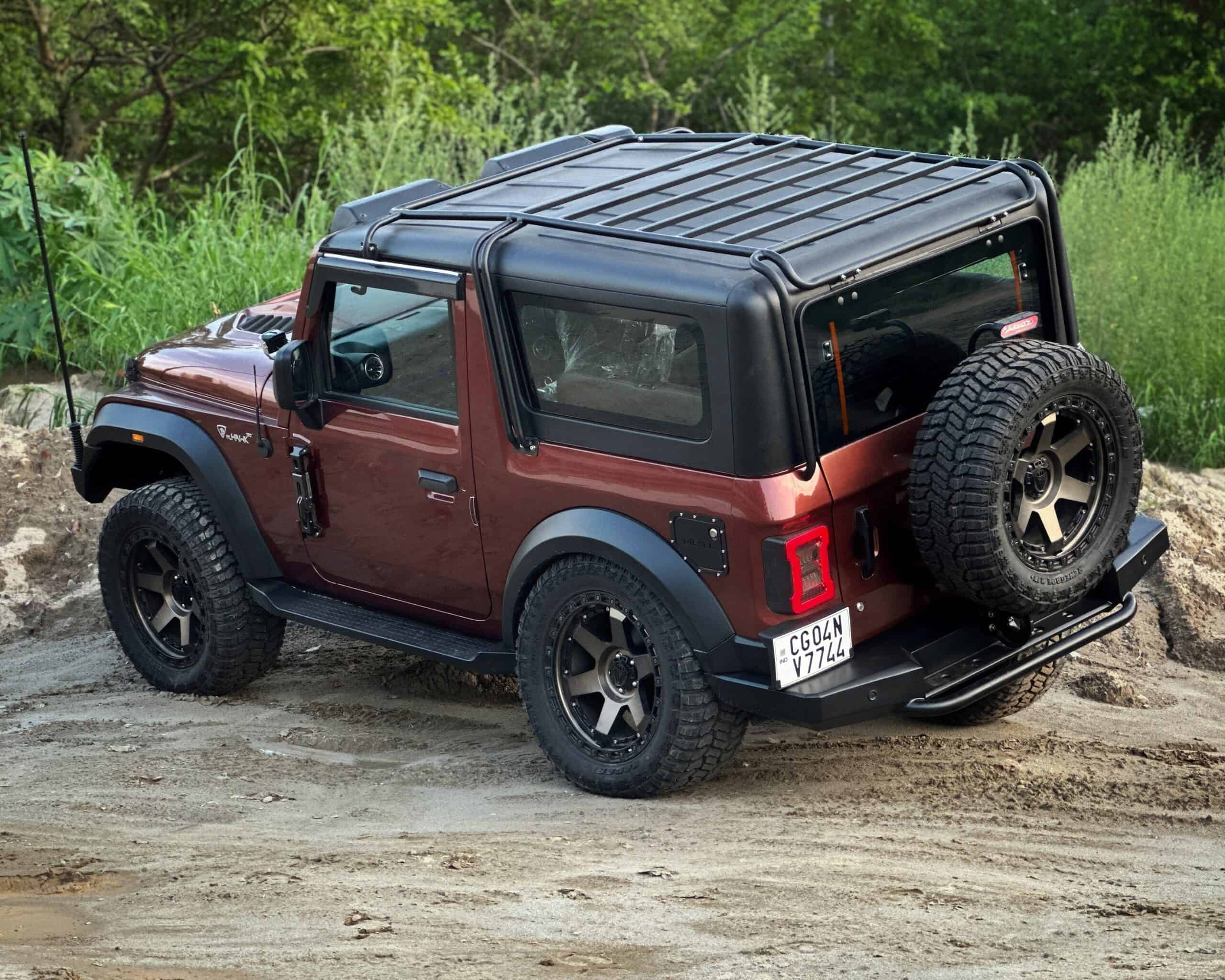 MAHINDRA THAR REAR HALF ROOFRACKS - Classic Noida